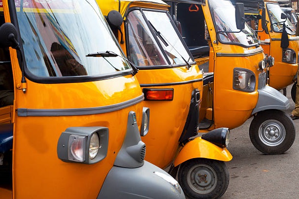 EV-L5 Passenger | Electric Rickshaw for Travel & Transport